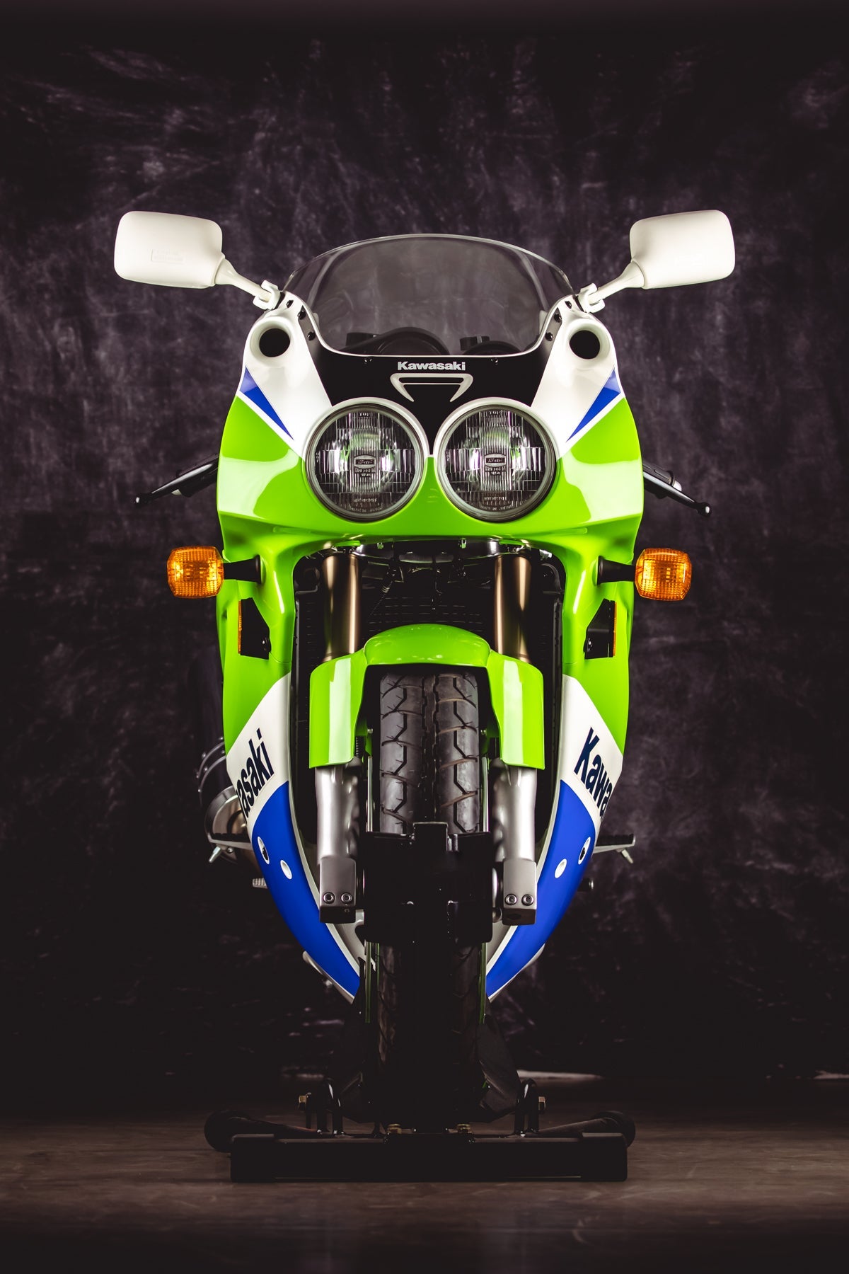 Kawasaki ZX-7R K1 - Front - Poster – Iconic Moto Market