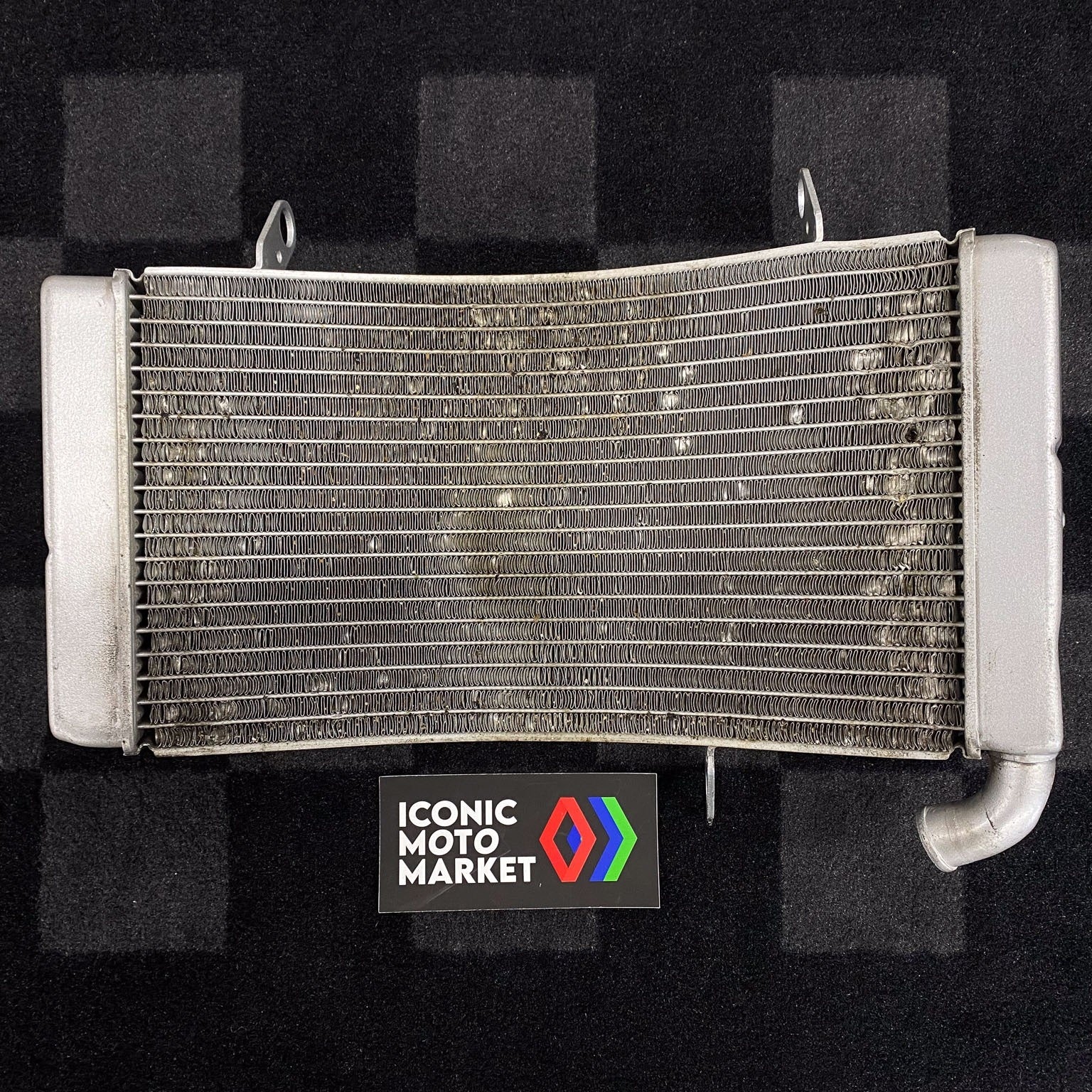 Ducati 916 (1994-1998) 996 (1994-2001) 748 (1995-2003) Radiator #54840 ...