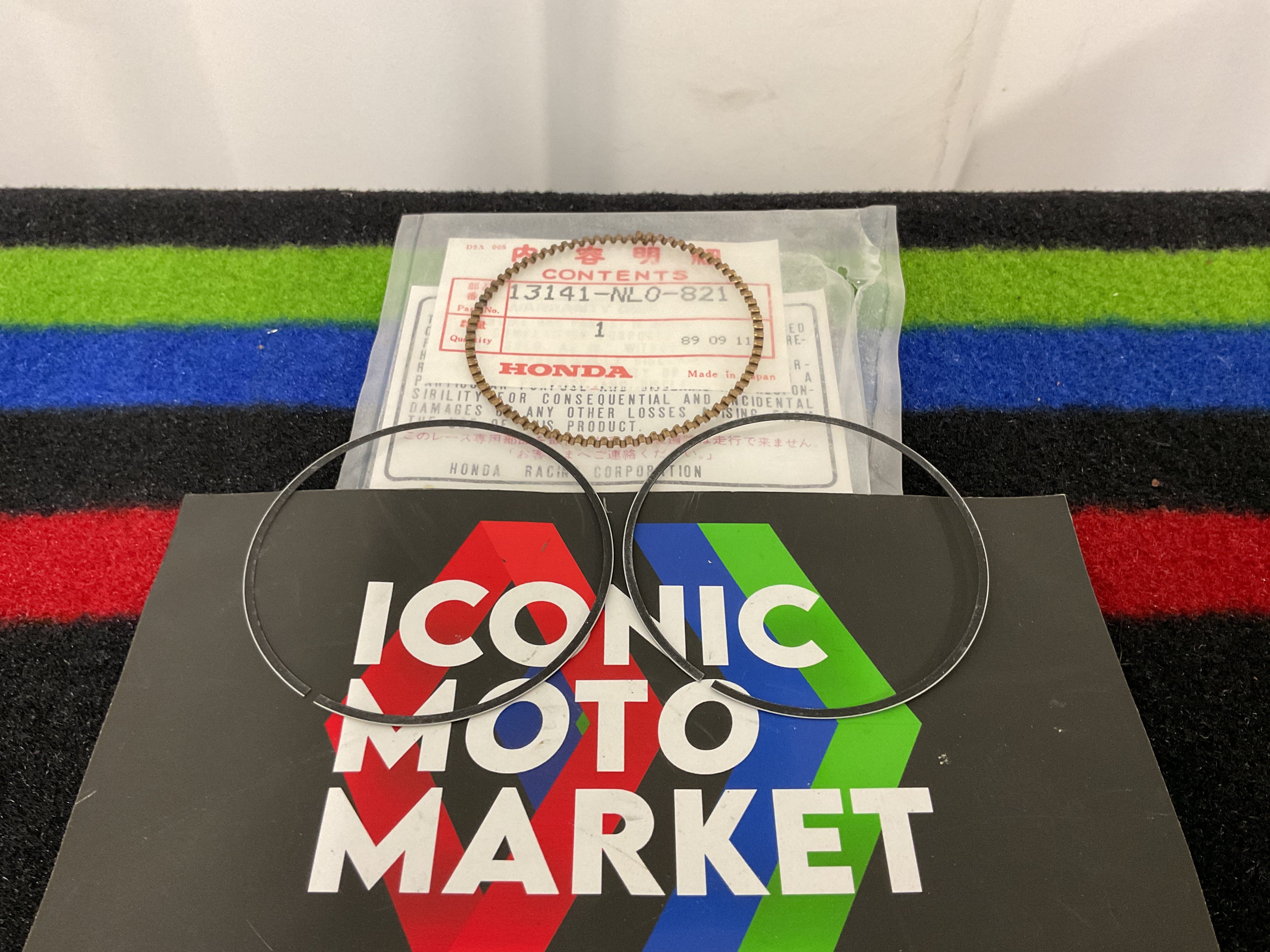 Honda VFR750R RC30 (1987-1990) OEM HRC Race Piston Ring Set – Iconic ...