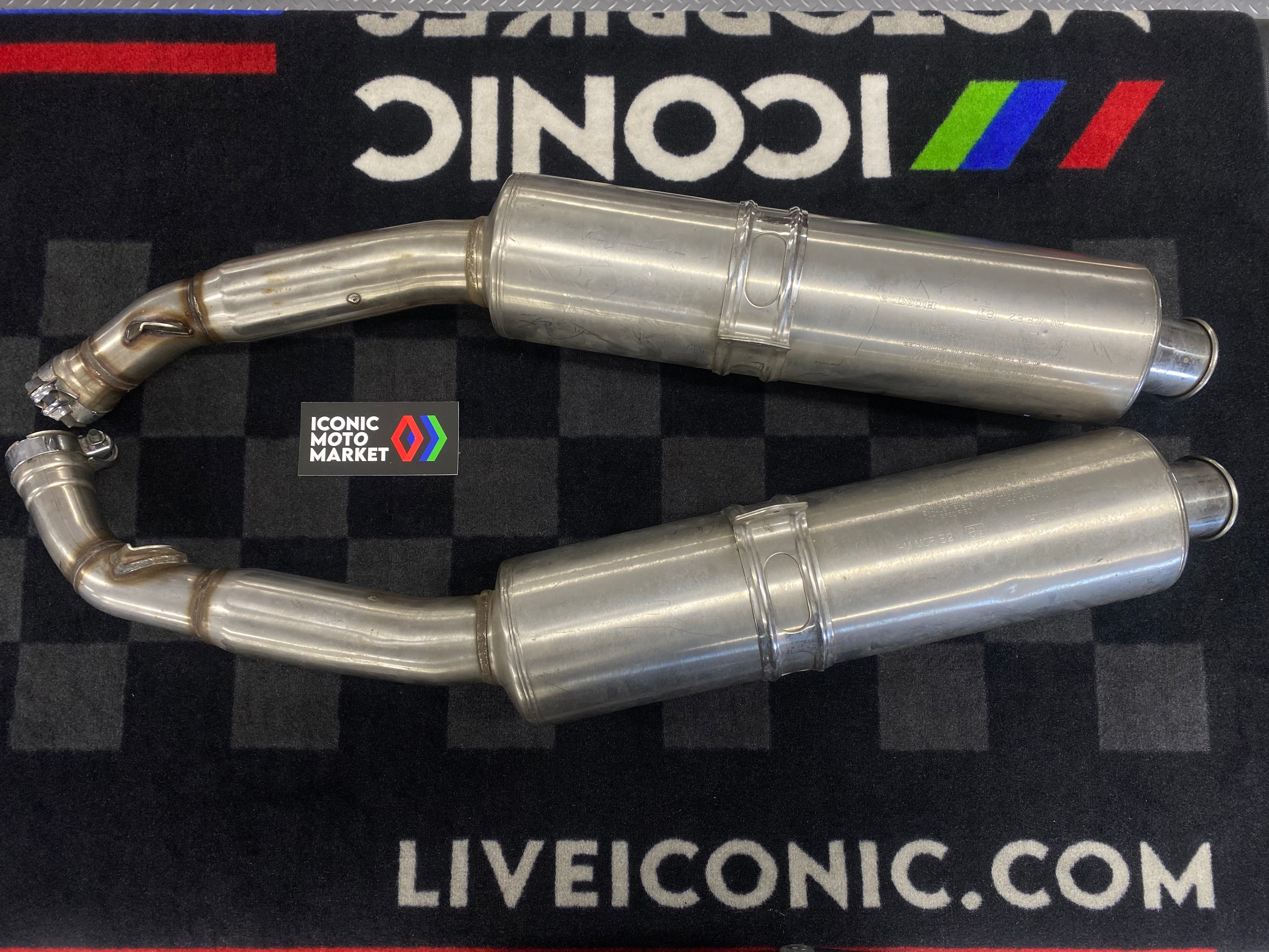 Honda RC51 (2000-2001) Stock Exhaust Set (OEM) #18400-MCF-003 – Iconic ...