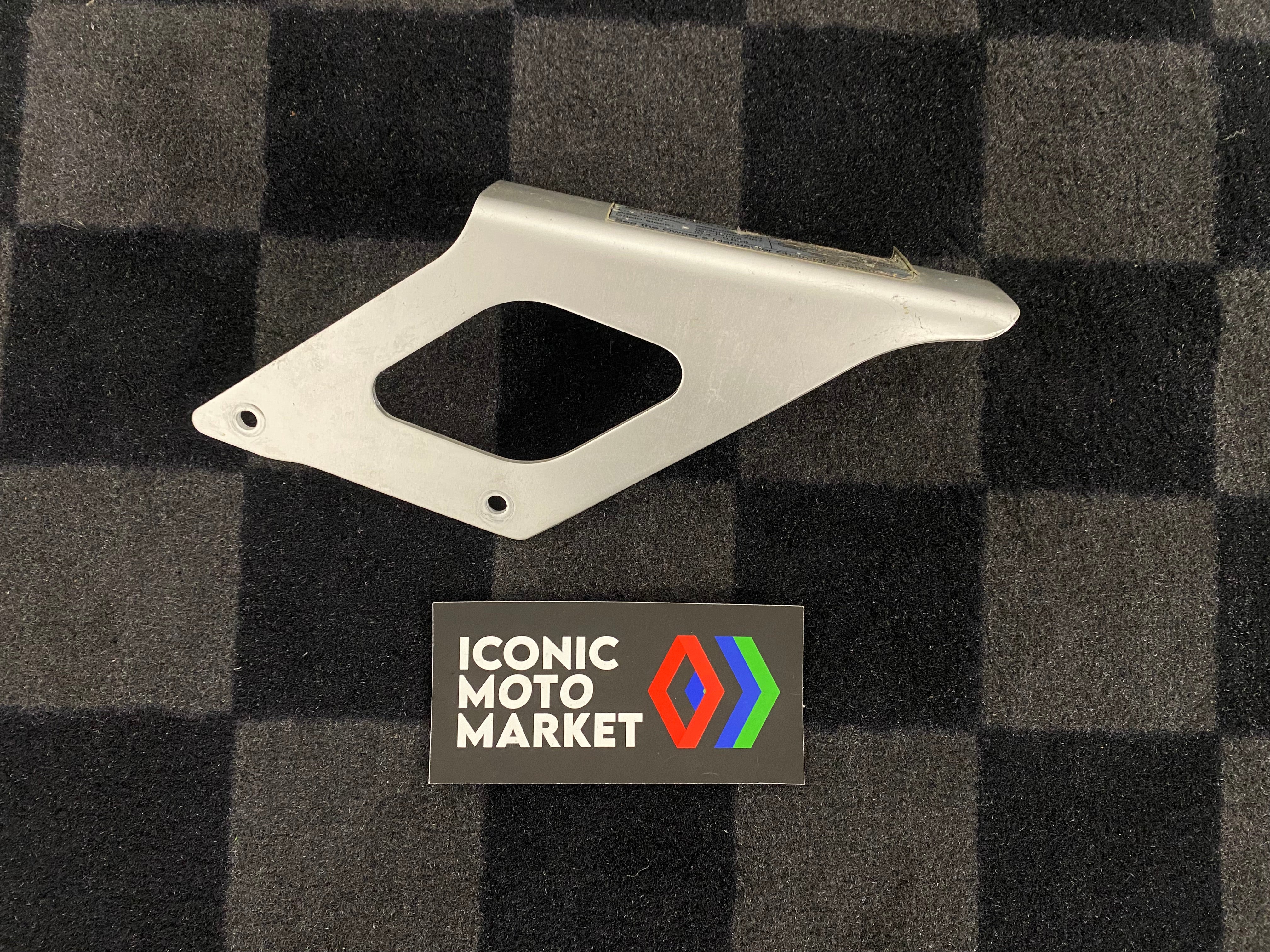 Kawasaki ZX-7R - Aluminum Chain Guard (OEM) – Iconic Moto Market