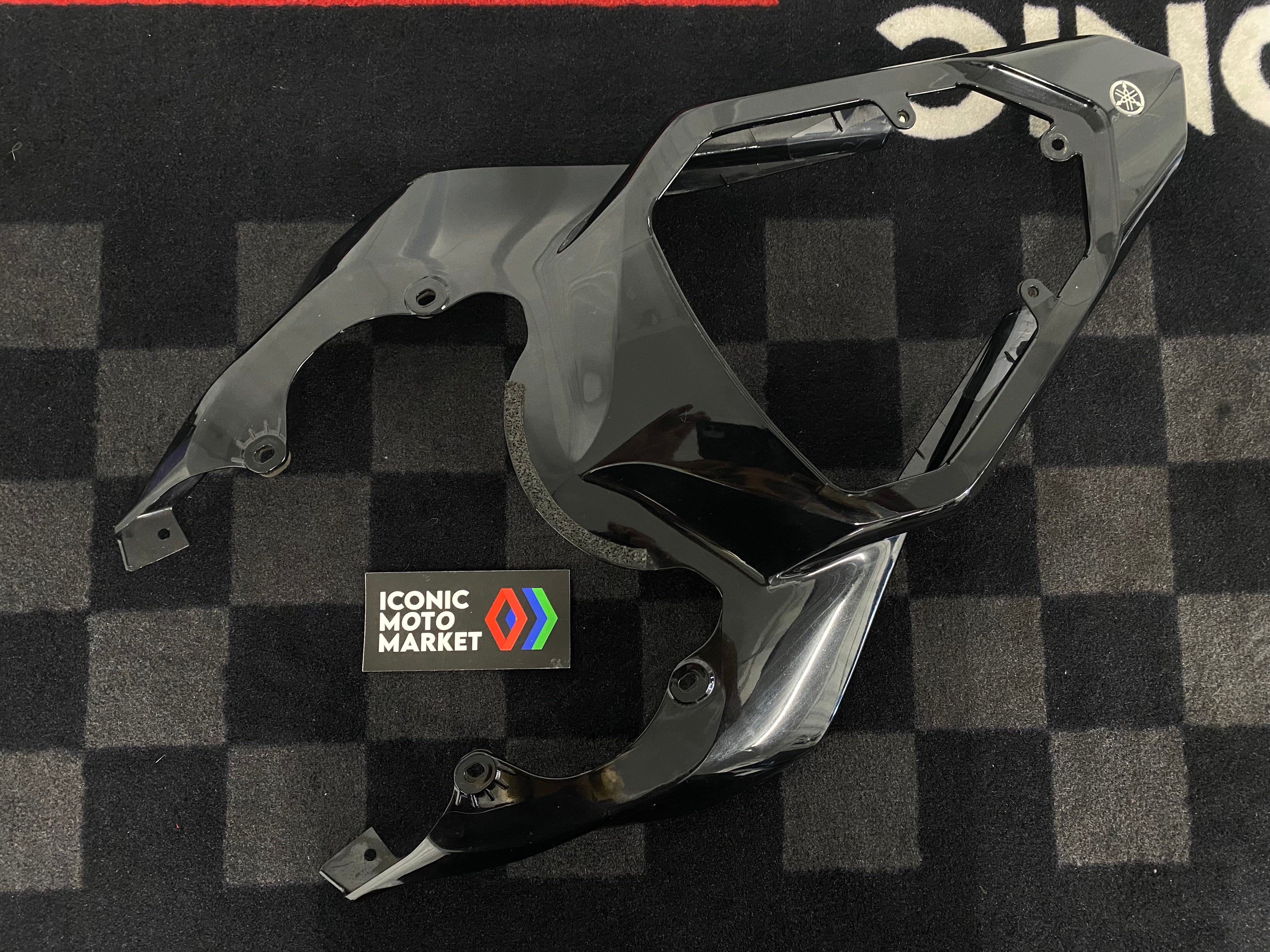 Yamaha R6 Tail Fairing #2C021711 – Iconic Moto Market