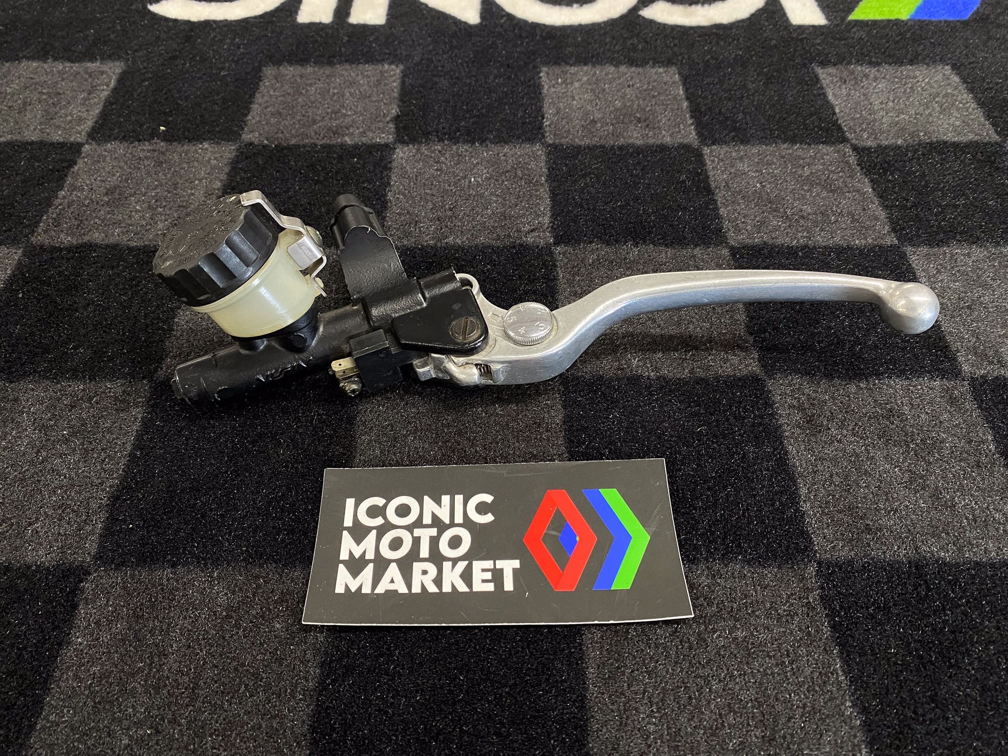 Nissin Front Brake Master Cylinder – Iconic Moto Market