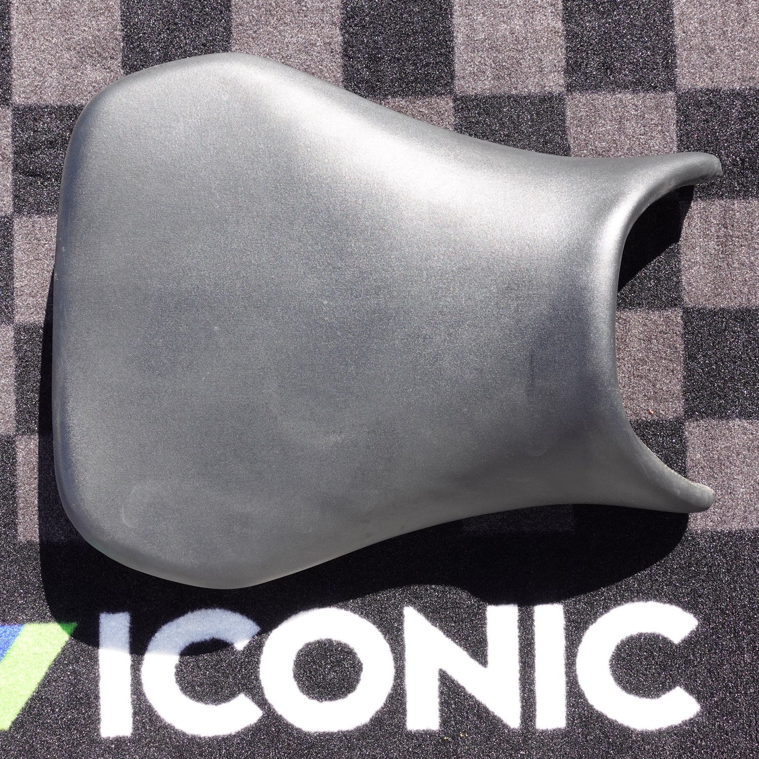 Yamaha R6 Seat #130102 – Iconic Moto Market