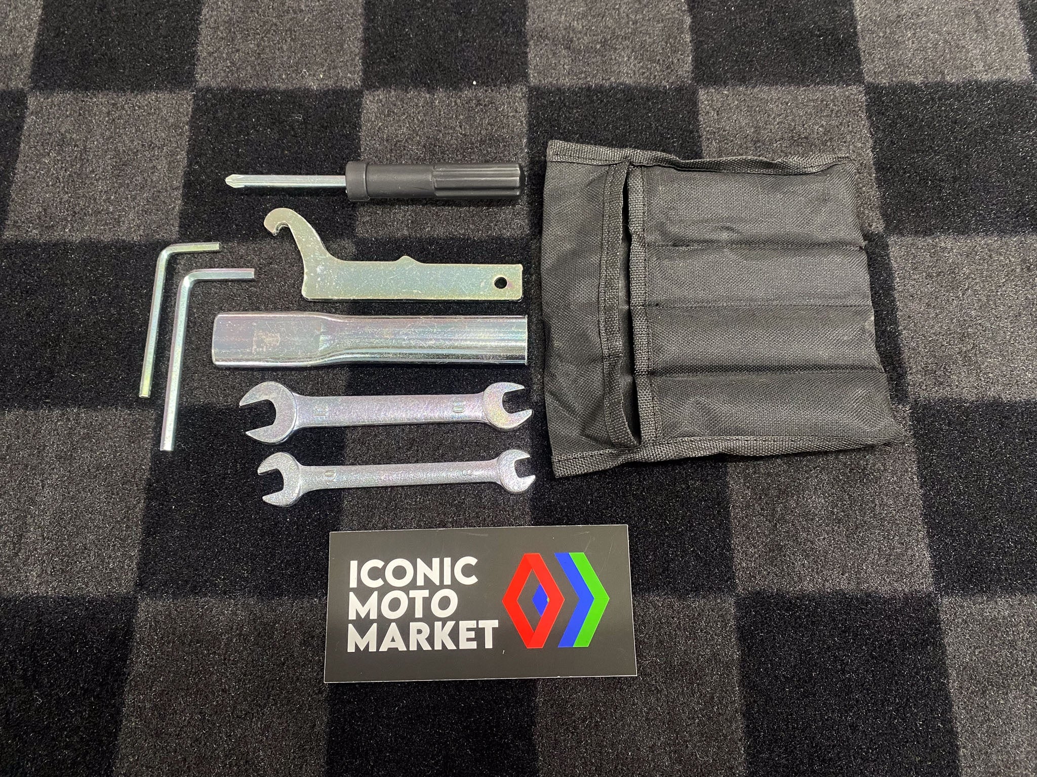 Yamaha YZF R3 Tool Kit – Iconic Moto Market